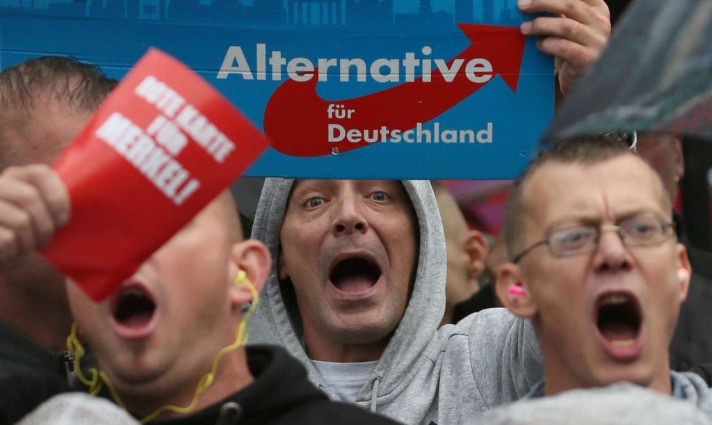 Ακροδεξιό φάντασμα πάνω από την Μπούντεσταγκ: Εως και 100 βουλευτές για το AfD | Protagon.gr