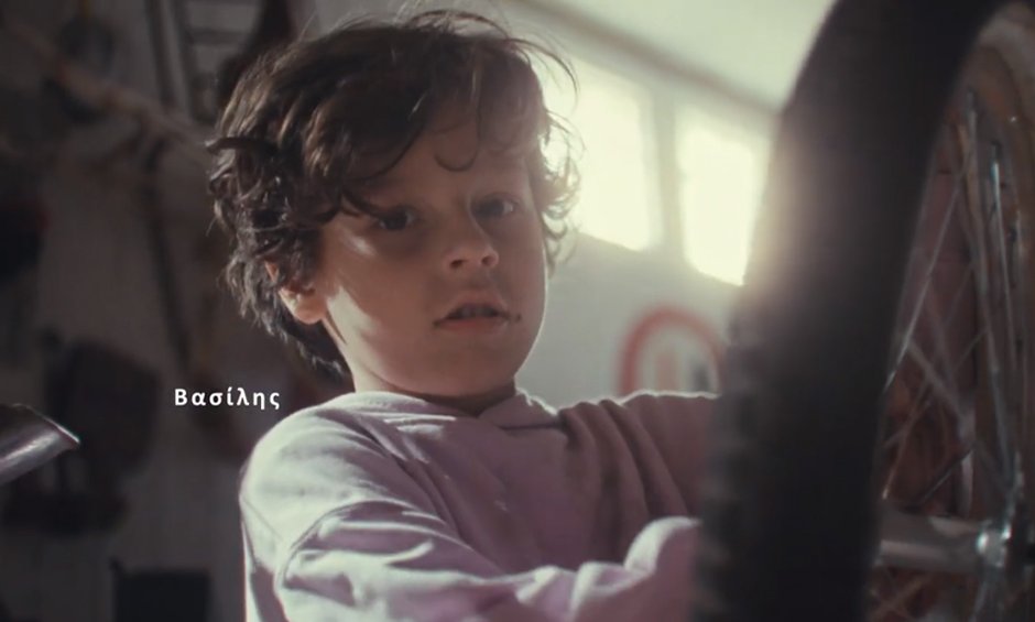 «Οταν Μεγαλώσω»: Η νέα διαφημιστική ταινία της NN Hellas για το 2022 | Protagon.gr