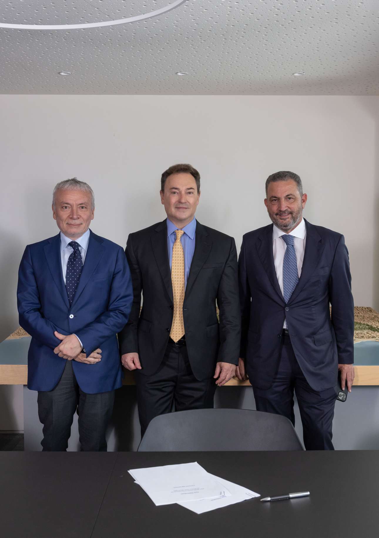 Lamda Development: Η κοινοπραξία Bouygues - Intrakat εργολάβος για τo ...