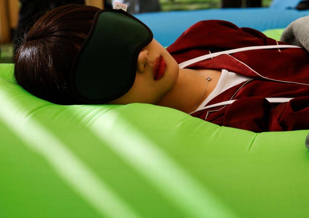 Αλλάζουν τα όνειρά μας καθώς μεγαλώνουμε - βλέπουμε λιγότερους εφιάλτες | Protagon.gr