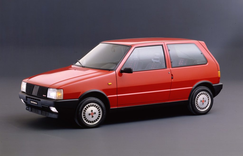 40 χρόνια μετά: Ενα ήταν το FIAT Uno Turbo i.e. | Protagon.gr