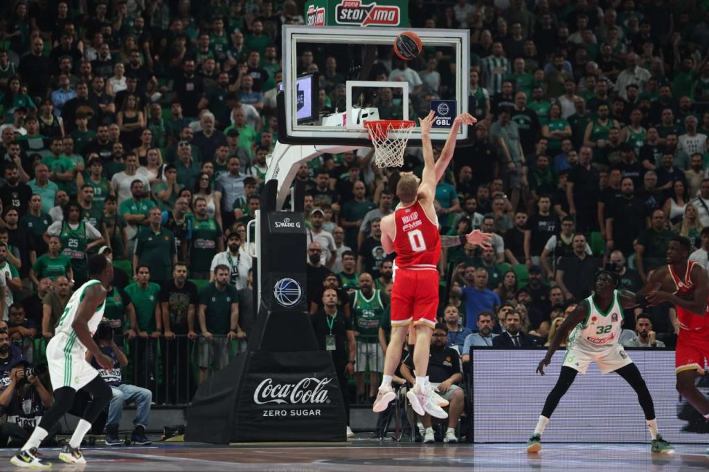 Νικητής ο Ολυμπιακός στο ΟΑΚΑ: 99-88 τον Παναθηναϊκό | Protagon.gr