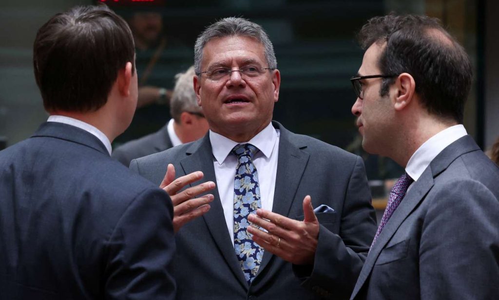 ΕΕ: Αντίμετρα €72 δισ. στις ΗΠΑ αν δεν υπάρξει συμφωνία - Ανοιχτός σε συνομιλίες ο Τραμπ ...