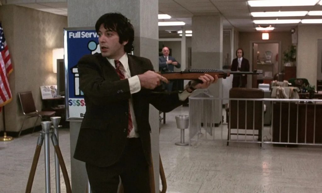 Αλ Πατσίνο: Στα 50 της, η «Σκυλίσια Μέρα» παραμένει επίκαιρη | Protagon.gr